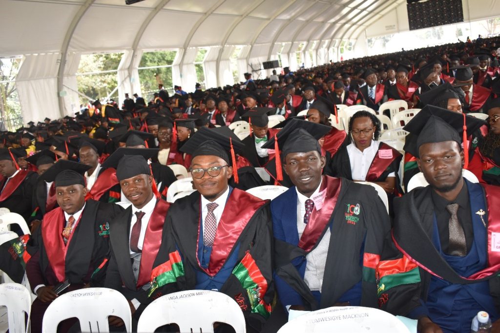 CoVAB’s best graduands receive Academic Excellence Awards during the ...
